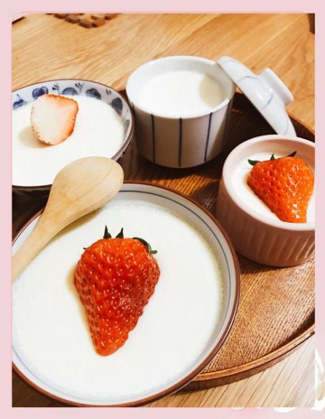 10分钟懒人双皮奶怎么做_懒人双皮奶做法零失败-第1张图片-山城妙识 10分钟懒人双皮奶怎么做_懒人双皮奶做法零失败-第1张图片-山城妙识