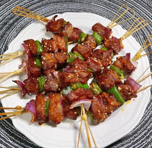 猪肉串怎么腌制才嫩_家常腌猪肉串最简单做法-第2张图片-山城妙识 猪肉串怎么腌制才嫩_家常腌猪肉串最简单做法-第2张图片-山城妙识