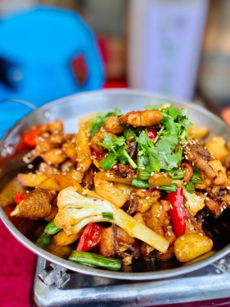 干锅鸡最简单做法_干锅鸡怎么做好吃-第1张图片-山城妙识 干锅鸡最简单做法_干锅鸡怎么做好吃-第1张图片-山城妙识