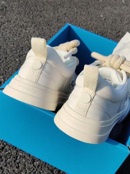 开口笑帆布鞋是什么牌子_开口笑帆布鞋正品哪里买-第2张图片-山城妙识 开口笑帆布鞋是什么牌子_开口笑帆布鞋正品哪里买-第2张图片-山城妙识