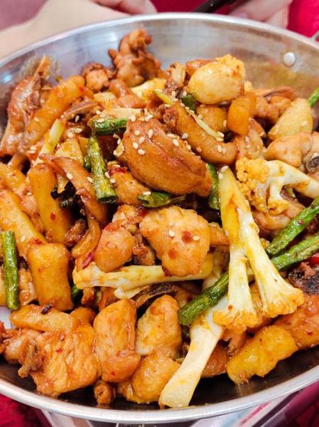 干锅鸡最简单做法_干锅鸡怎么做好吃-第3张图片-山城妙识 干锅鸡最简单做法_干锅鸡怎么做好吃-第3张图片-山城妙识