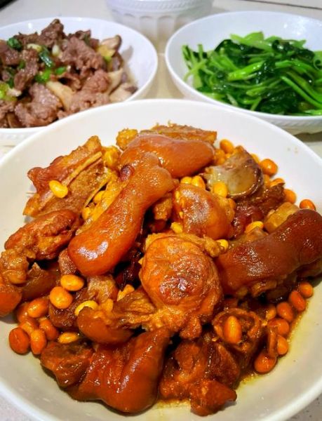 猪脚炖黄豆怎么做好吃_黄豆猪脚汤的做法窍门-第2张图片-山城妙识 猪脚炖黄豆怎么做好吃_黄豆猪脚汤的做法窍门-第2张图片-山城妙识