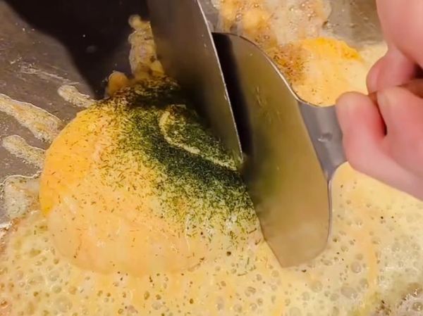 兔裹煎蛋卷怎么做_兔裹煎蛋卷好吃吗-第3张图片-山城妙识 兔裹煎蛋卷怎么做_兔裹煎蛋卷好吃吗-第3张图片-山城妙识