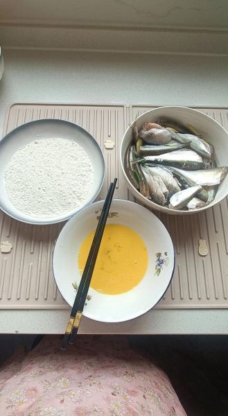 炸小鱼怎么腌制_炸小鱼腌制多久才入味-第1张图片-山城妙识 炸小鱼怎么腌制_炸小鱼腌制多久才入味-第1张图片-山城妙识