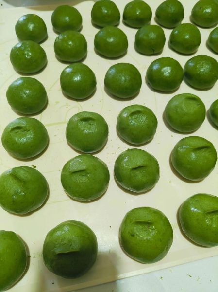 艾草团子好吃吗_艾草团子口感怎么样-第3张图片-山城妙识 艾草团子好吃吗_艾草团子口感怎么样-第3张图片-山城妙识