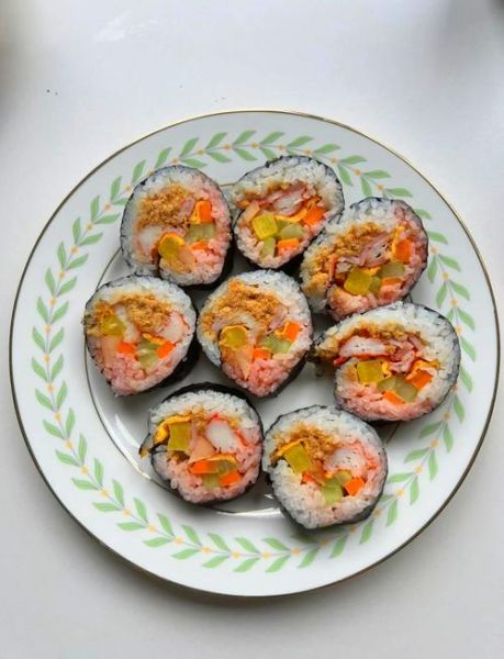 家庭自制寿司怎么做_简单寿司卷做法-第1张图片-山城妙识 家庭自制寿司怎么做_简单寿司卷做法-第1张图片-山城妙识