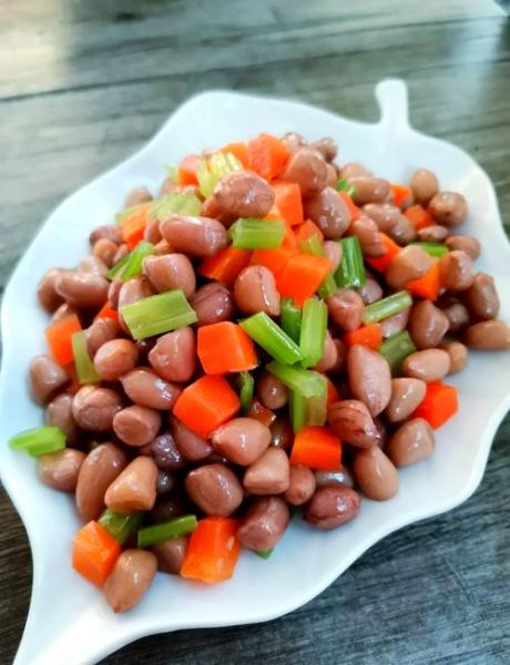 水煮花生米怎么煮好吃又入味_水煮花生米不入味怎么办-第1张图片-山城妙识 水煮花生米怎么煮好吃又入味_水煮花生米不入味怎么办-第1张图片-山城妙识