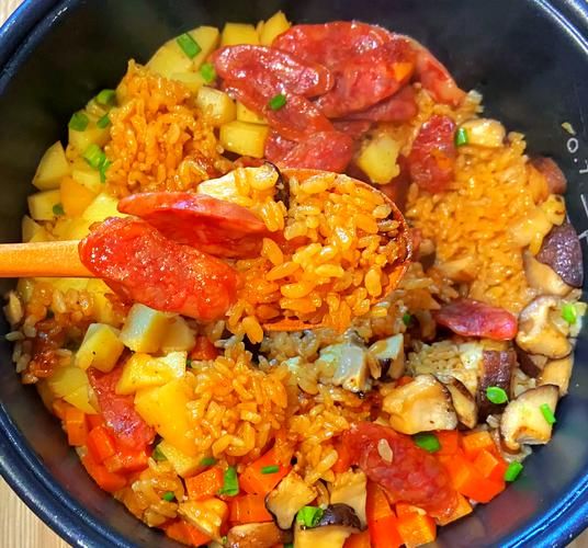 广式腊肠焖饭怎么做_腊肠焖饭要加水吗-第2张图片-山城妙识 广式腊肠焖饭怎么做_腊肠焖饭要加水吗-第2张图片-山城妙识