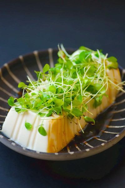 香椿芽怎么吃好_香椿芽的吃法大全-第2张图片-山城妙识 香椿芽怎么吃好_香椿芽的吃法大全-第2张图片-山城妙识