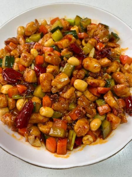 宫保鸡丁家庭版怎么做_家常宫保鸡丁最正宗做法-第1张图片-山城妙识 宫保鸡丁家庭版怎么做_家常宫保鸡丁最正宗做法-第1张图片-山城妙识