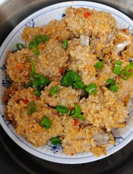 粉蒸排骨怎么做最正宗_正宗粉蒸排骨用什么米粉-第1张图片-山城妙识 粉蒸排骨怎么做最正宗_正宗粉蒸排骨用什么米粉-第1张图片-山城妙识