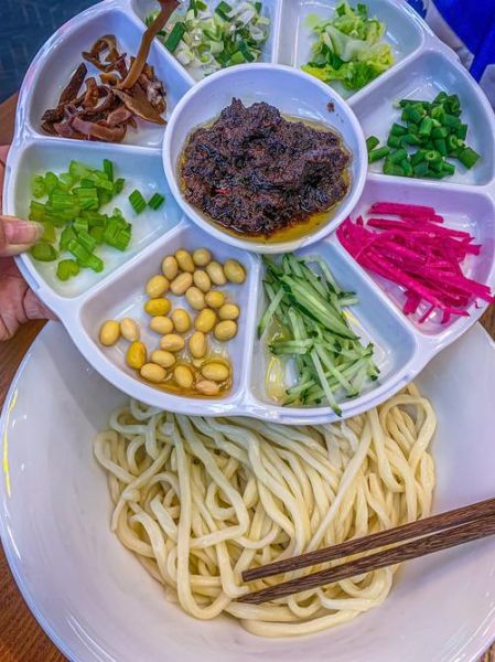 炸酱面怎么做_家庭炸酱面做法-第3张图片-山城妙识 炸酱面怎么做_家庭炸酱面做法-第3张图片-山城妙识