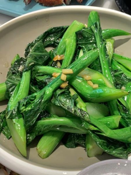 大芥兰怎么炒好吃_大芥兰炒之前要焯水吗-第1张图片-山城妙识 大芥兰怎么炒好吃_大芥兰炒之前要焯水吗-第1张图片-山城妙识