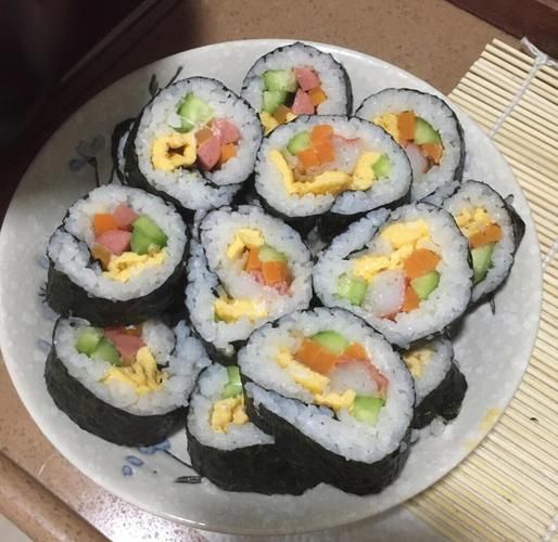 寿司怎么做_家常寿司卷的做法-第2张图片-山城妙识