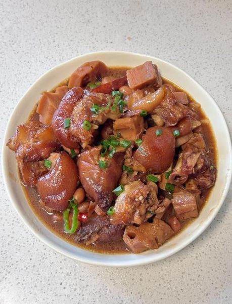 红烧猪蹄怎么做好吃_红烧猪蹄的正宗做法-第1张图片-山城妙识 红烧猪蹄怎么做好吃_红烧猪蹄的正宗做法-第1张图片-山城妙识