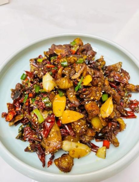 辣子鸡怎么做才酥脆_辣子鸡的家常做法有哪些-第2张图片-山城妙识 辣子鸡怎么做才酥脆_辣子鸡的家常做法有哪些-第2张图片-山城妙识