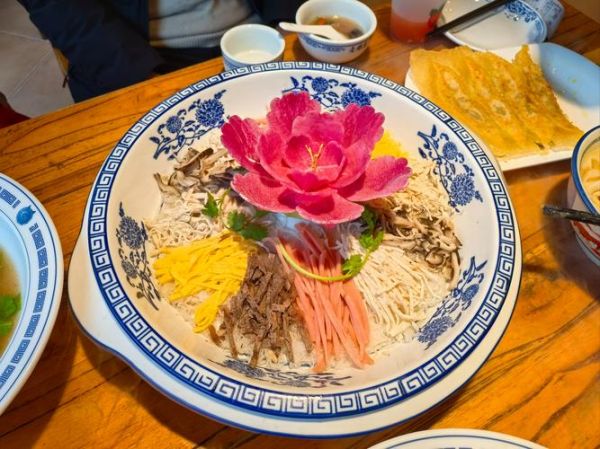 洛阳牡丹燕菜是什么_怎么做正宗-第1张图片-山城妙识 洛阳牡丹燕菜是什么_怎么做正宗-第1张图片-山城妙识