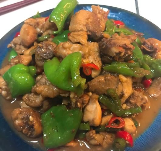 生炒鸡怎么做才嫩滑_生炒鸡的家常做法步骤-第2张图片-山城妙识 生炒鸡怎么做才嫩滑_生炒鸡的家常做法步骤-第2张图片-山城妙识